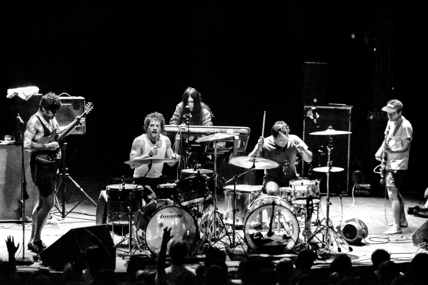 The Osees & Timmy’s Organism - FEMMUSIC Magazine