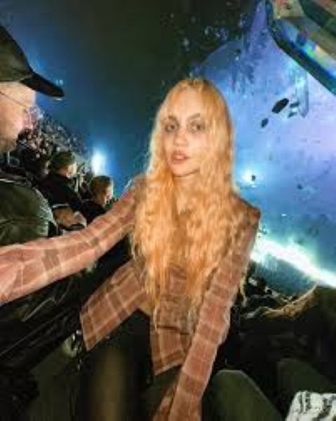 Grimes – Artificial Angels - FEMMUSIC Magazine