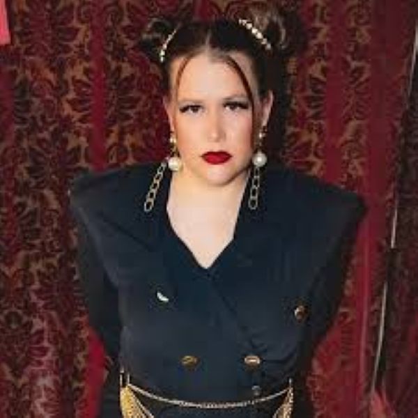 DomLand – Dipped In Black - FEMMUSIC Magazine